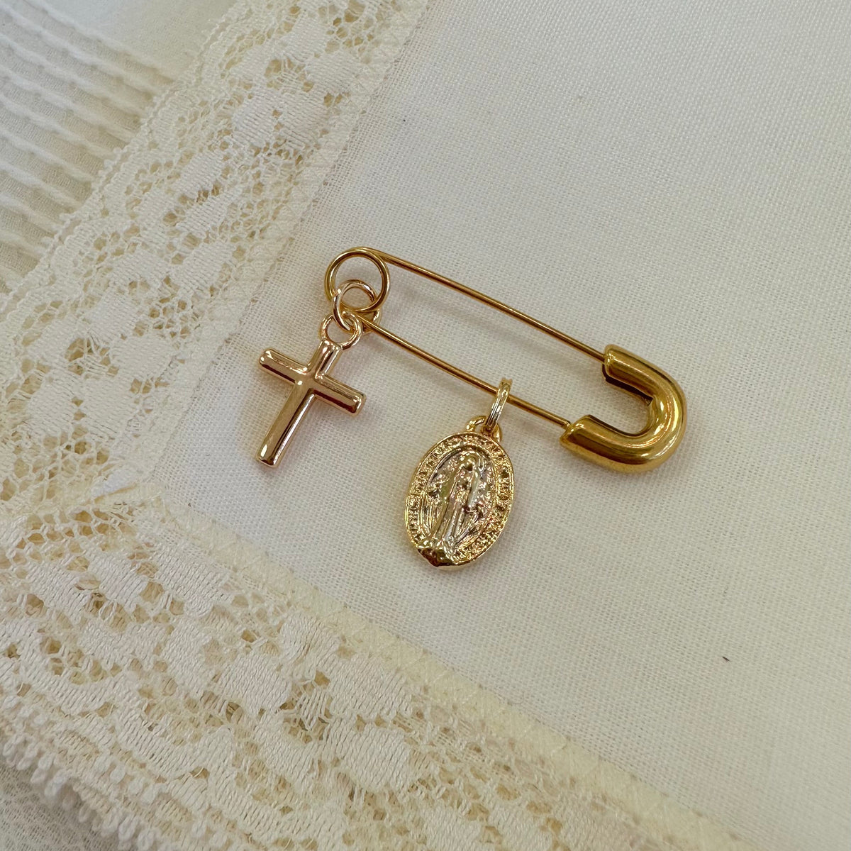 Baby Brooch | Baby Pins | Azabache | Gold-Filled